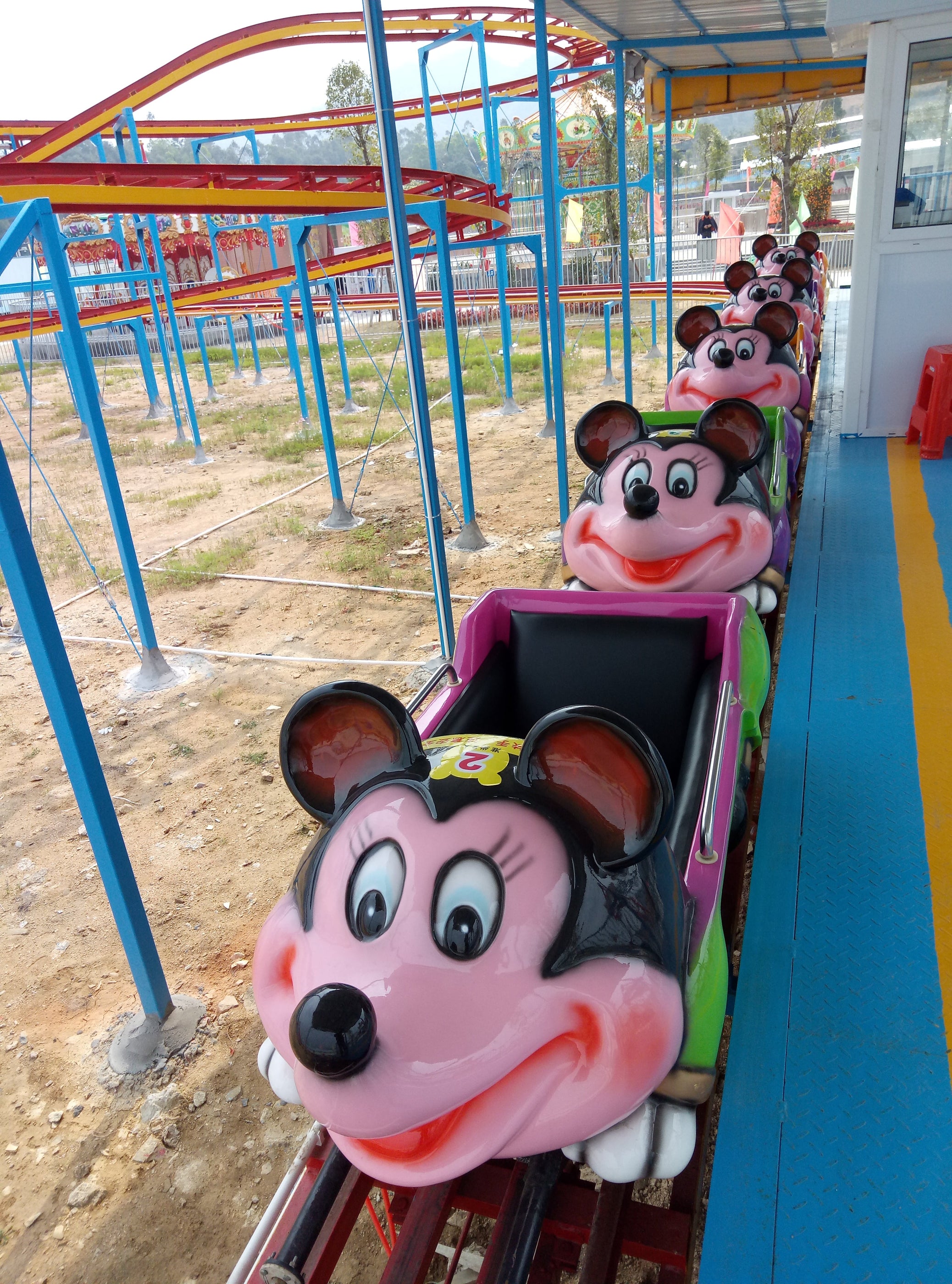 Attraction park equipment cute crazy mouse outdoor amusement park rides ...